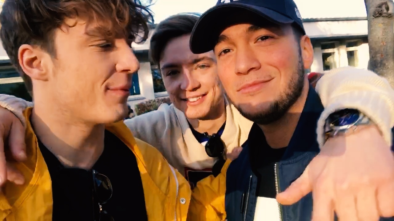 merch Archive - dieLochis | Official Website